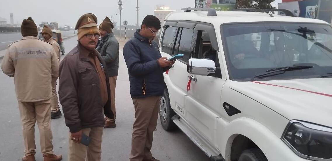 यातायात पुलिस लेकर घूम रही रडार गन, ओवर स्पीड वालों का भी हो रहा है ...